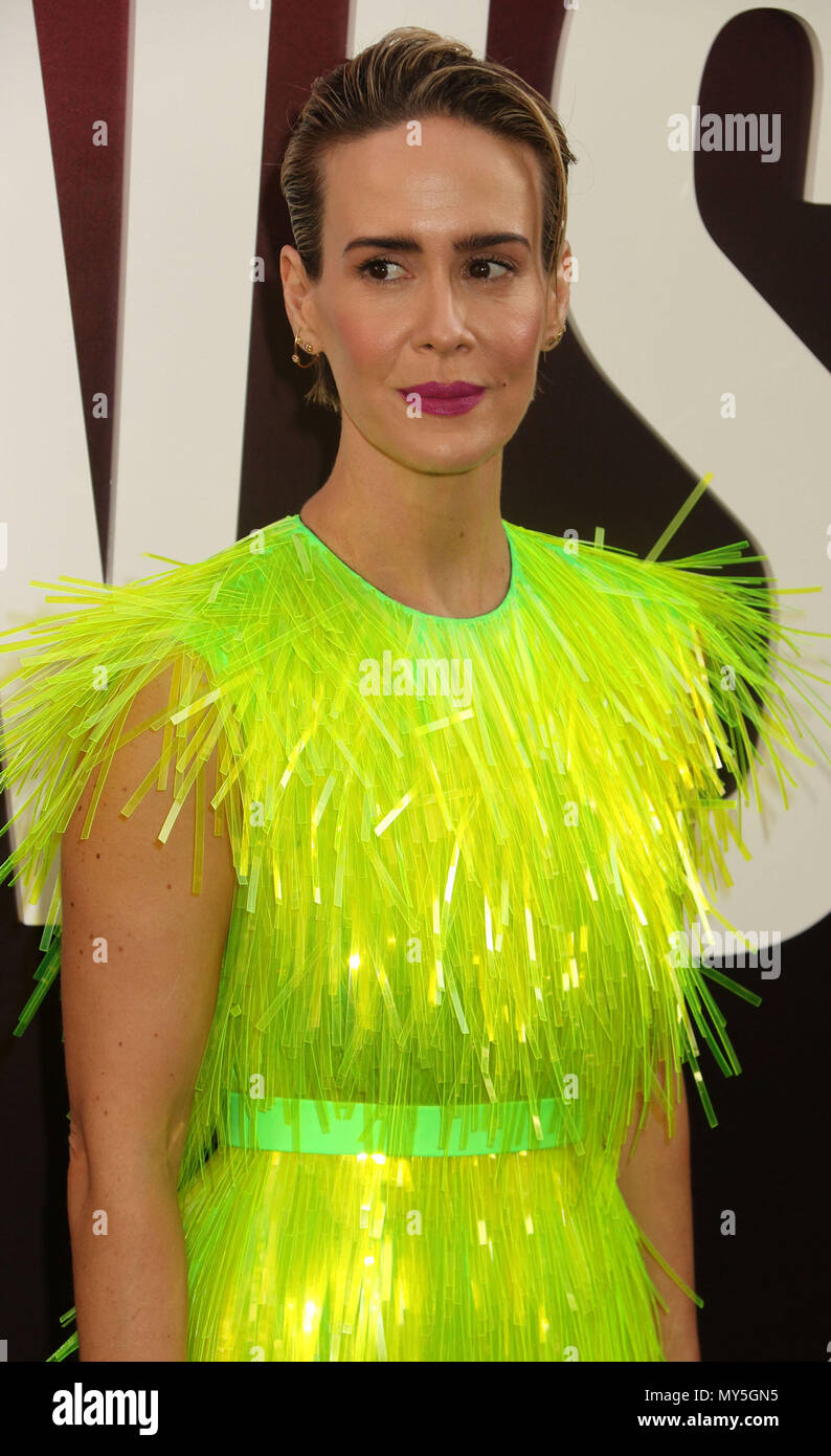 New York City, New York, USA. 5th June, 2018. Actress SARAH PAULSON ...