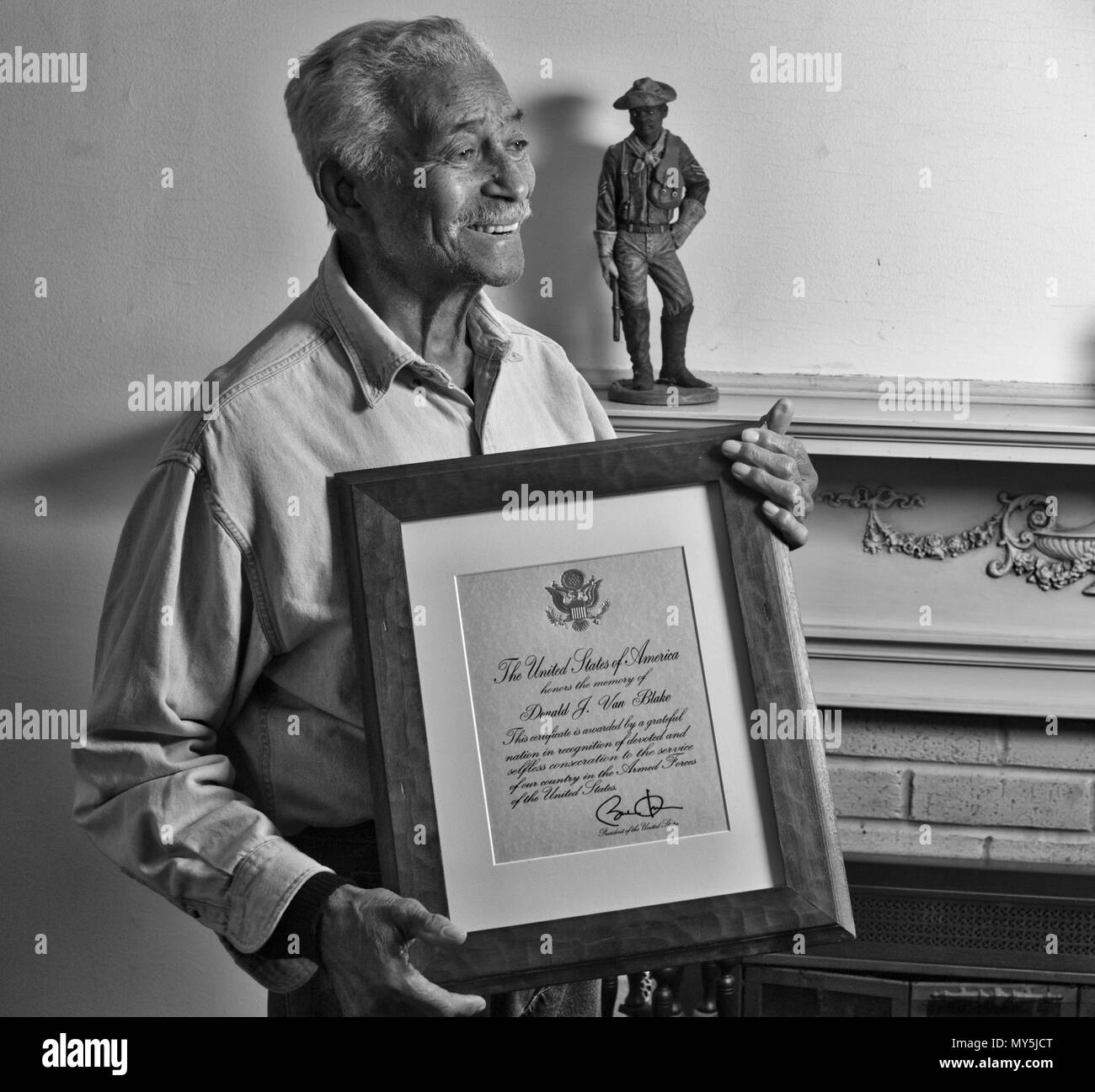 Omega psi phi hi-res stock photography and images - Alamy