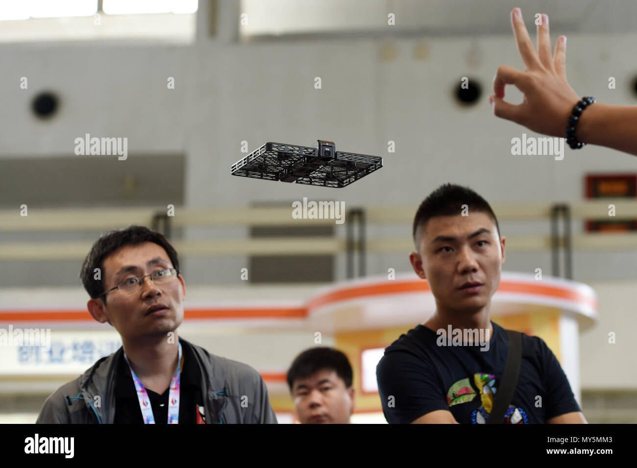 Unmanned platforms hi-res stock photography and images - Alamy