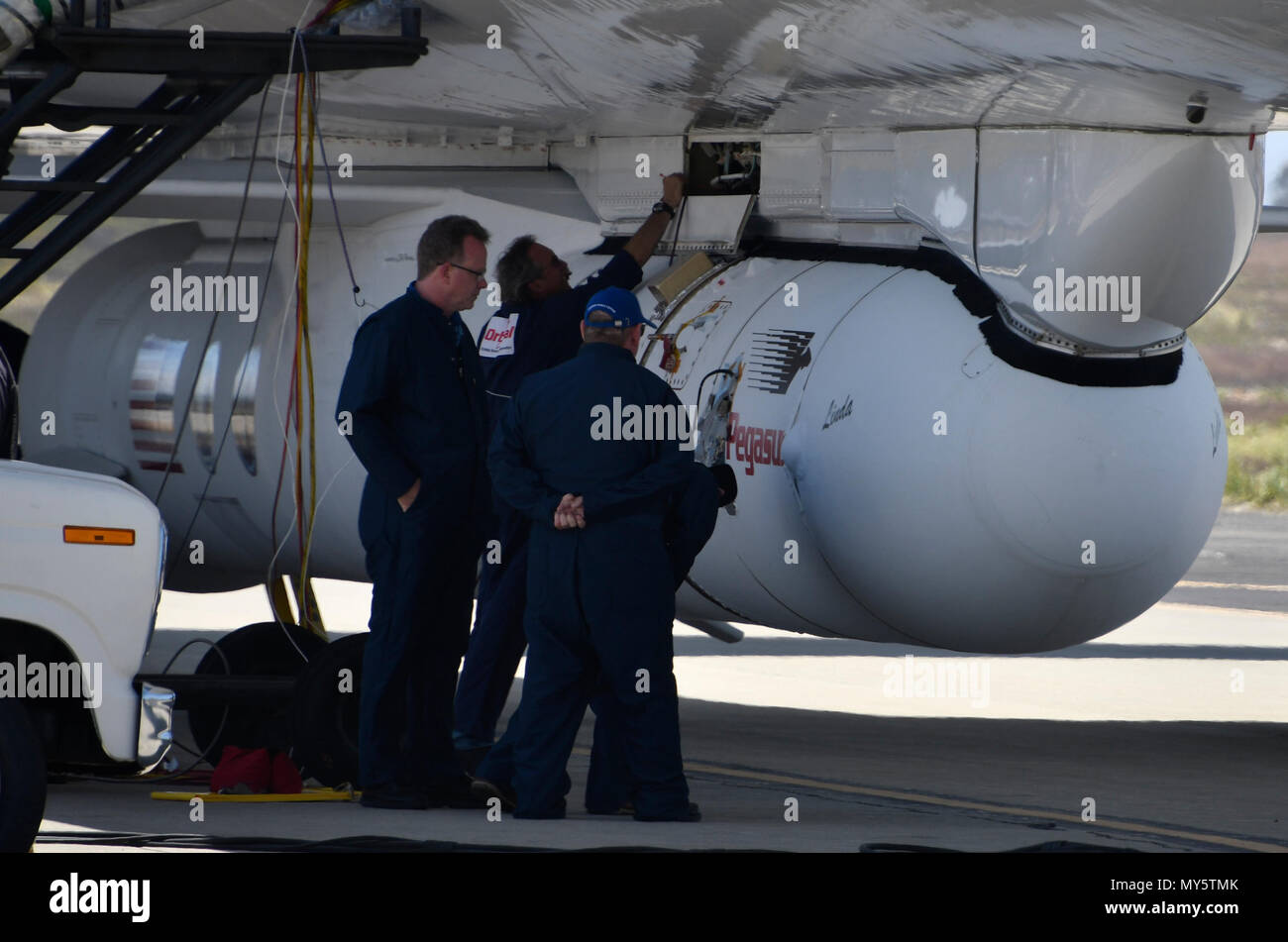 Explorer 1 rocket hi-res stock photography and images - Alamy