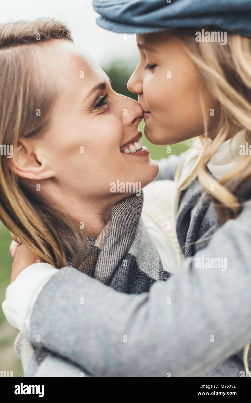 Mother daughter nose kissing hi-res stock photography and images - Alamy