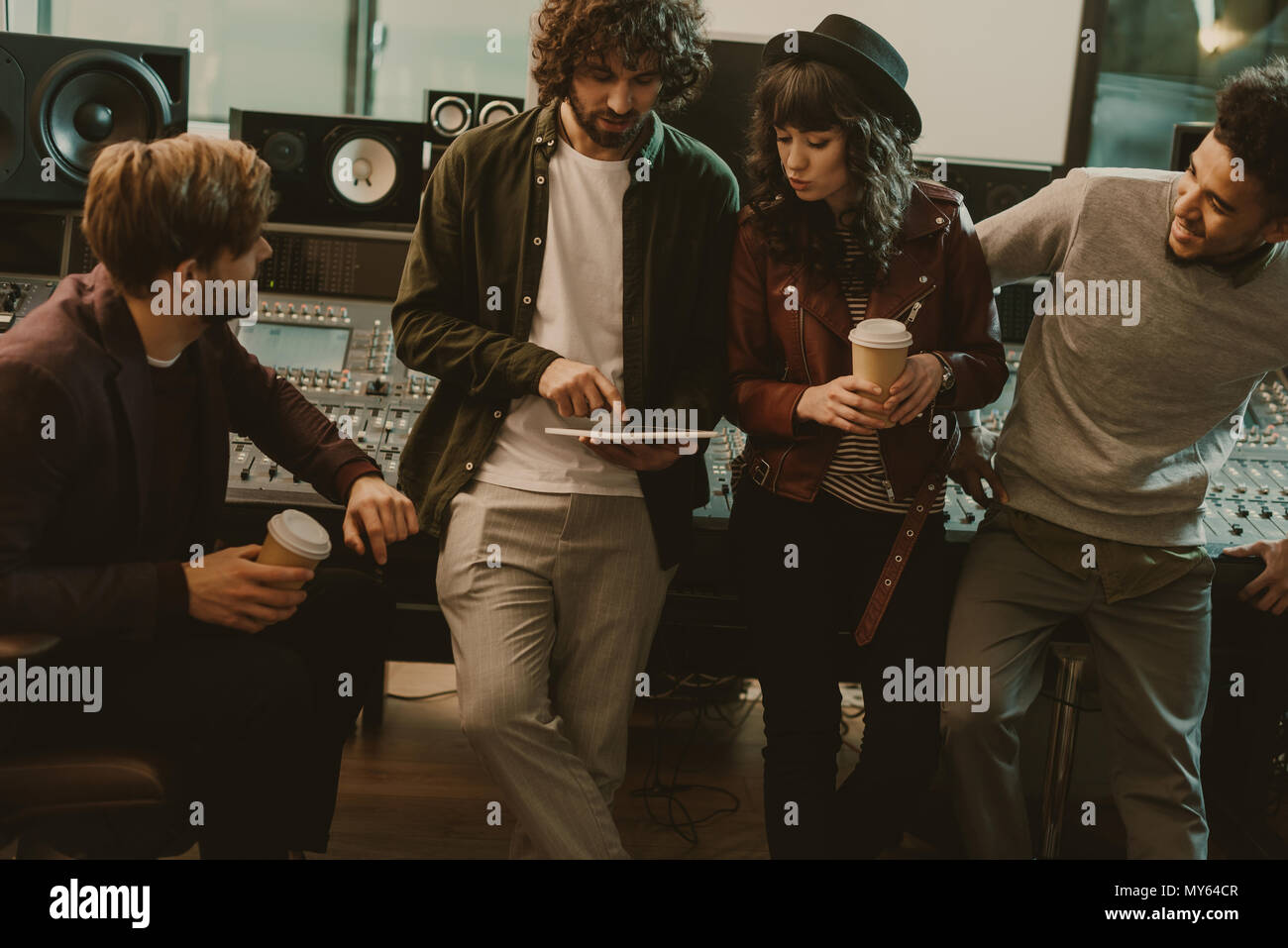 African american record producers hi-res stock photography and images ...