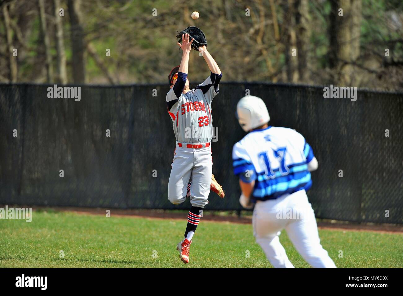 First running hi-res stock photography and images - Alamy