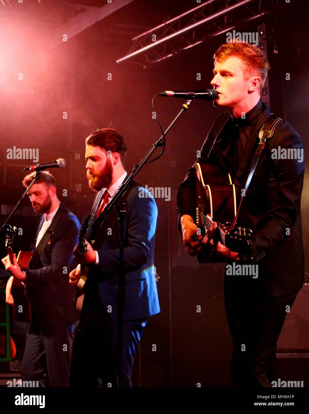 Liverpool based The Hummingbirds performing for a home crowd Stock ...