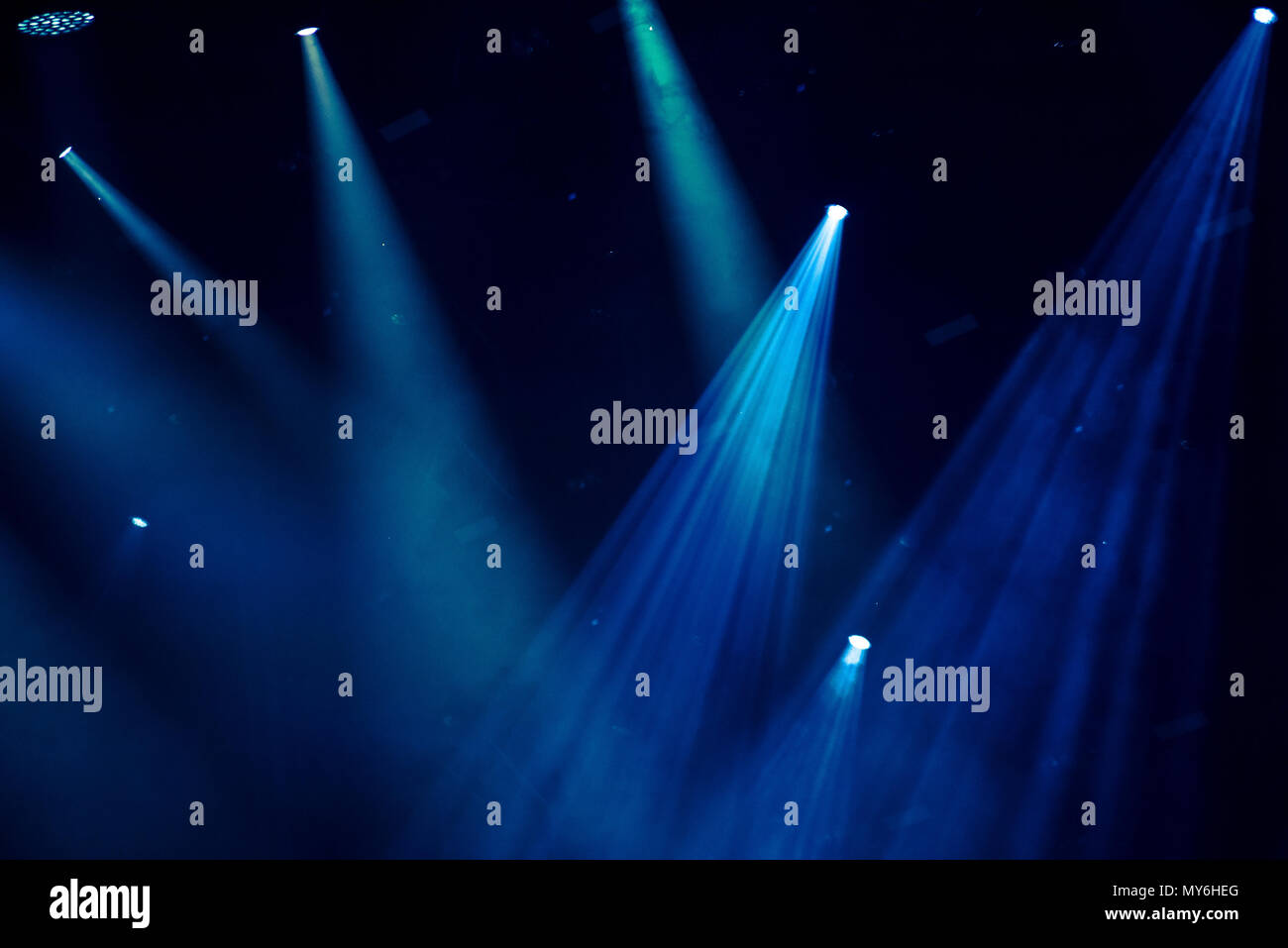 Stage lights at a live music concert Stock Photo - Alamy