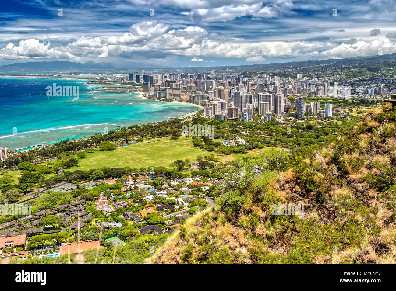 Honolulu aerial hi-res stock photography and images - Alamy