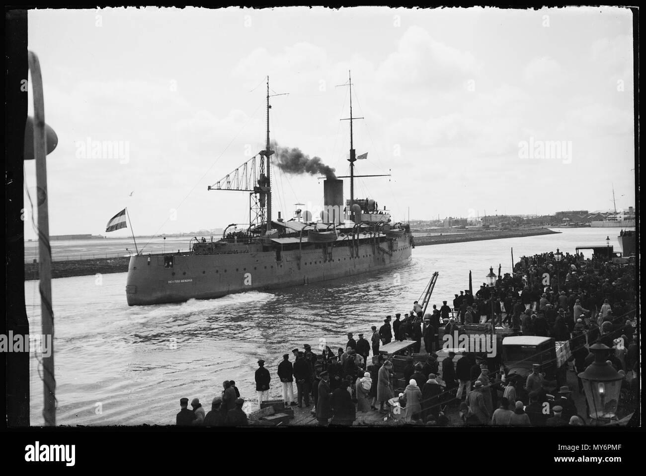 Alkmaar class hi-res stock photography and images - Alamy