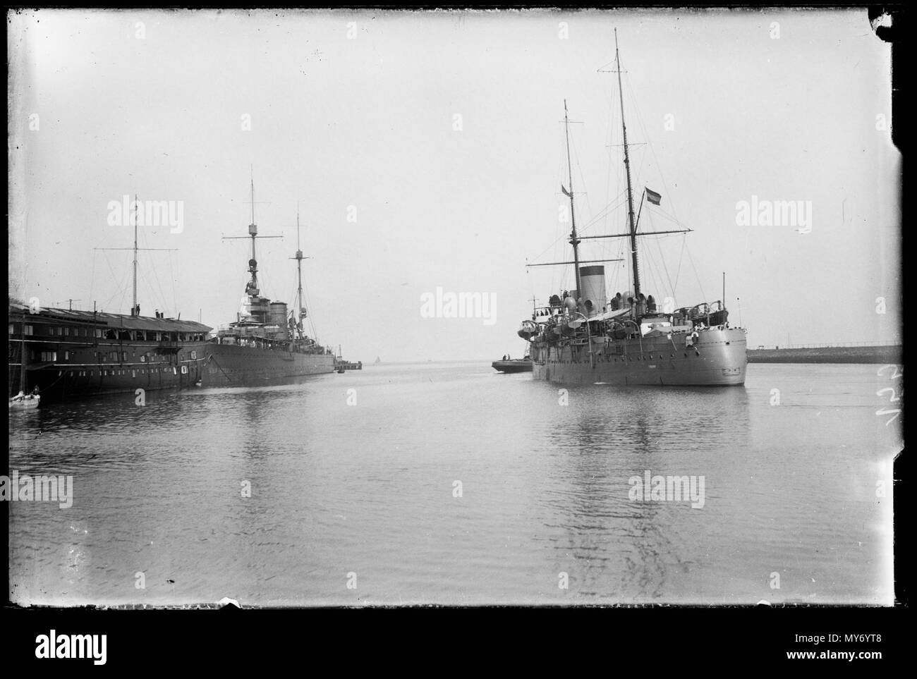 Alkmaar class hi-res stock photography and images - Alamy