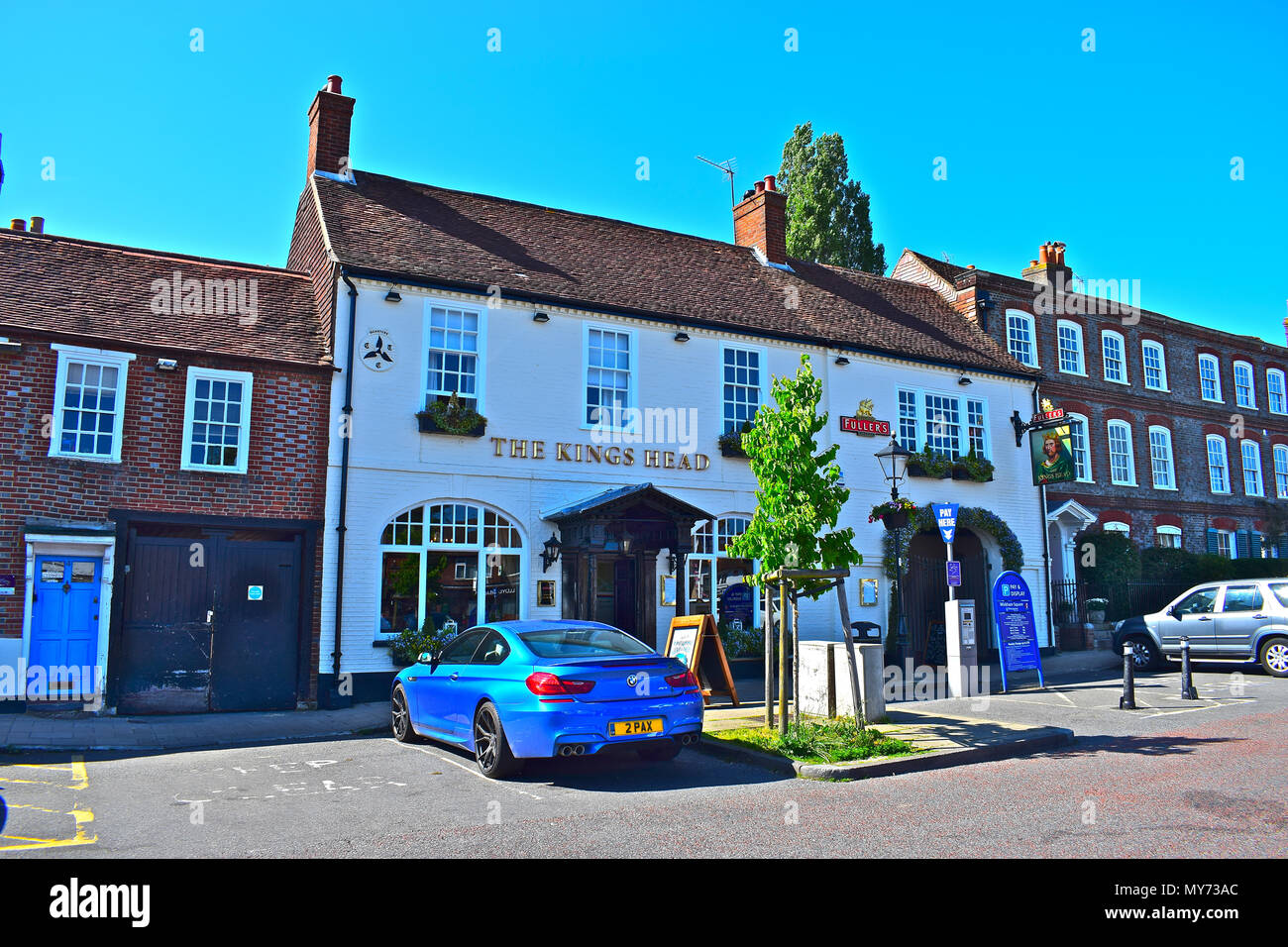 Kings head wickham square hampshire hi-res stock photography and images ...