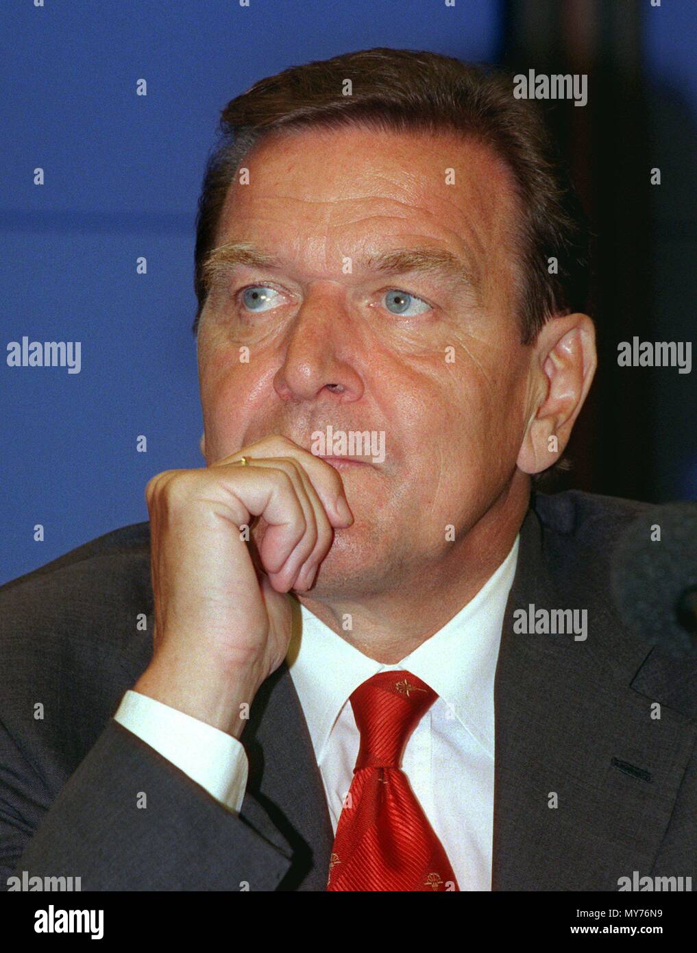 German Chancellor Gerhard Schroeder (SPD), pictured at his first press ...