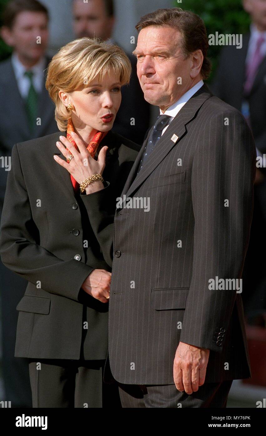 German Chancellor Gerhard Schroeder and his wife Doris Schroeder-Koepf ...