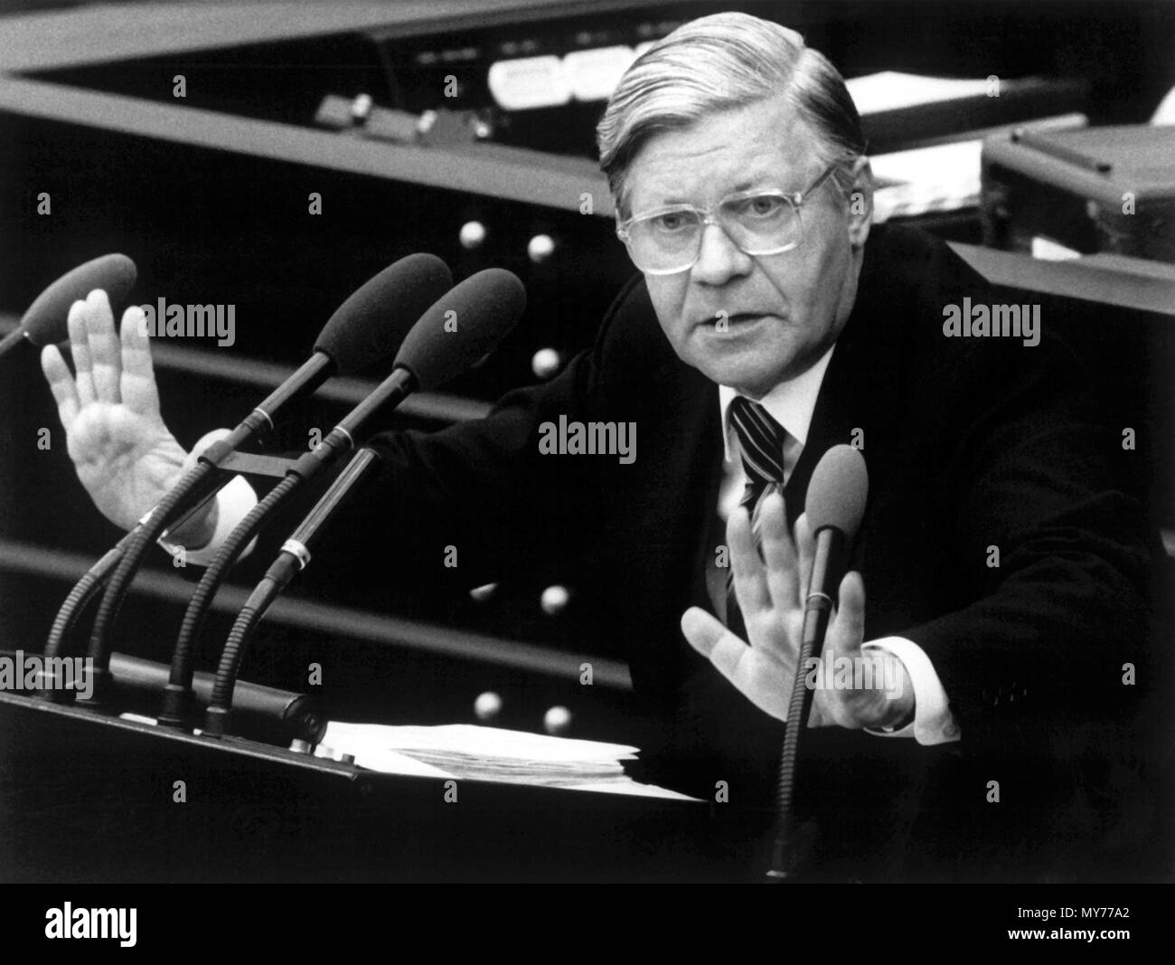 German Chancellor Helmut Schmidt speaking during the budgetary debate ...