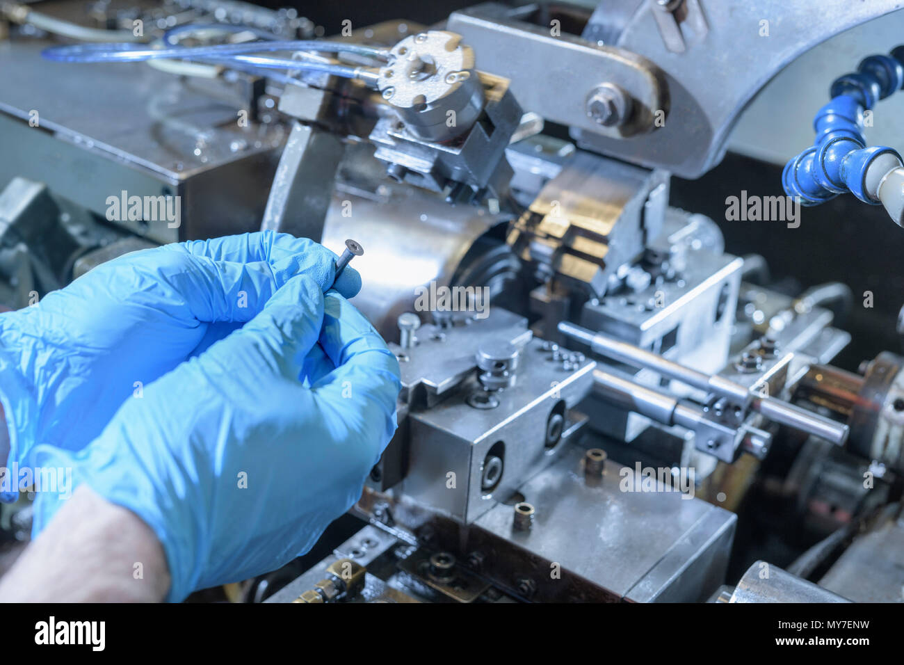 Fixing angle hi-res stock photography and images - Alamy