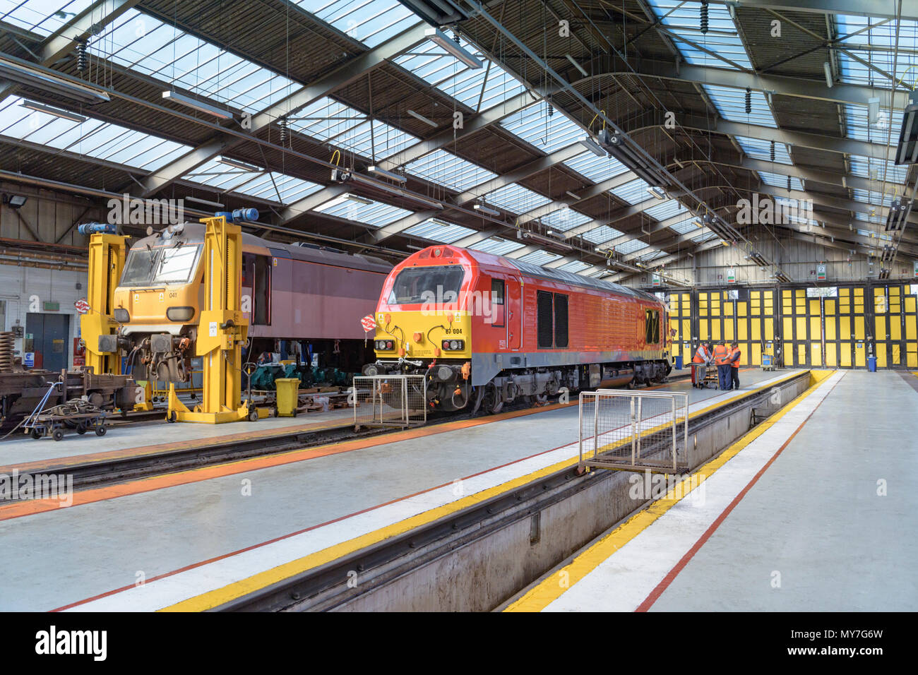 Green engineering hi-res stock photography and images - Alamy