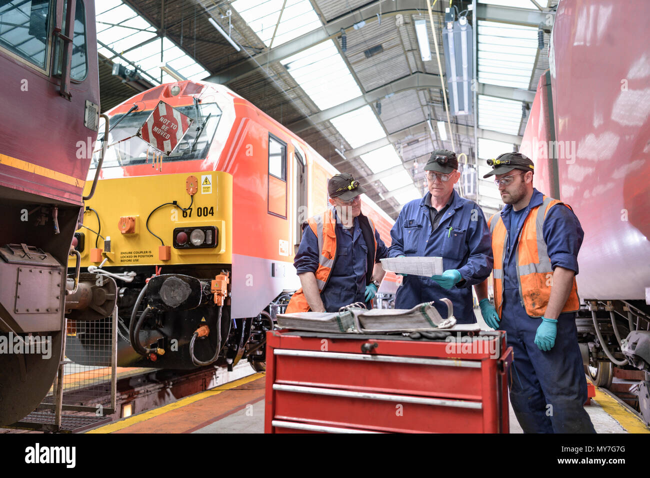 Team engineer hi-res stock photography and images - Alamy