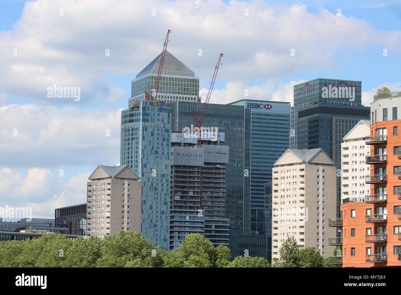 Jp morgan london headquarters hi-res stock photography and images - Alamy