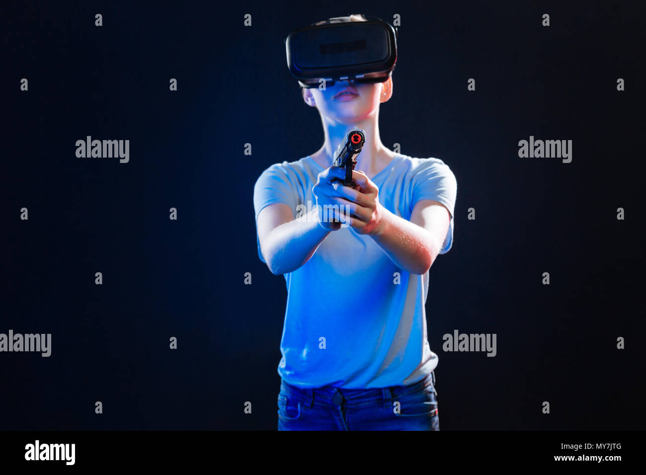 Female model holding virtual hi-res stock photography and images - Alamy