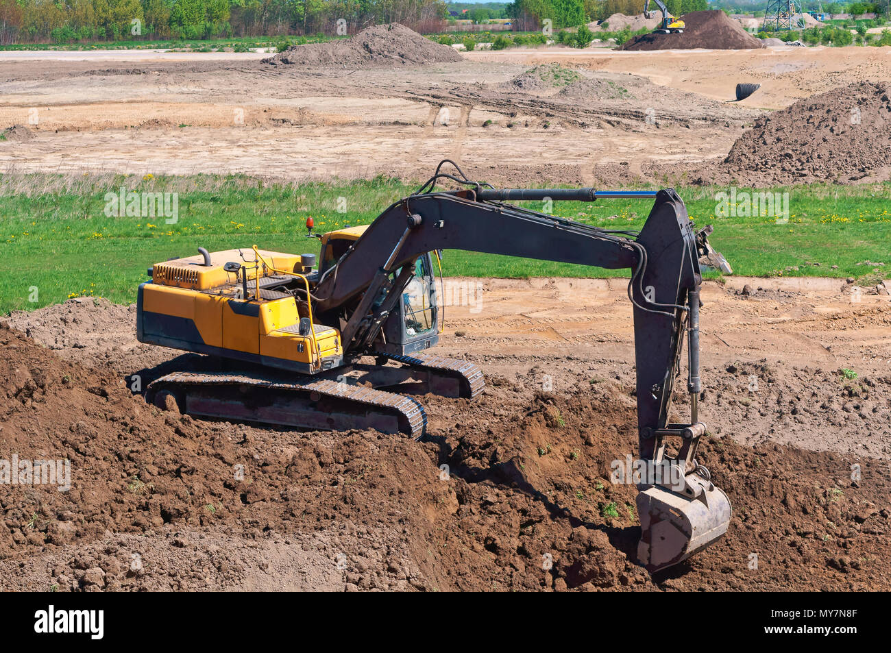 Case construction equipment hi-res stock photography and images - Alamy