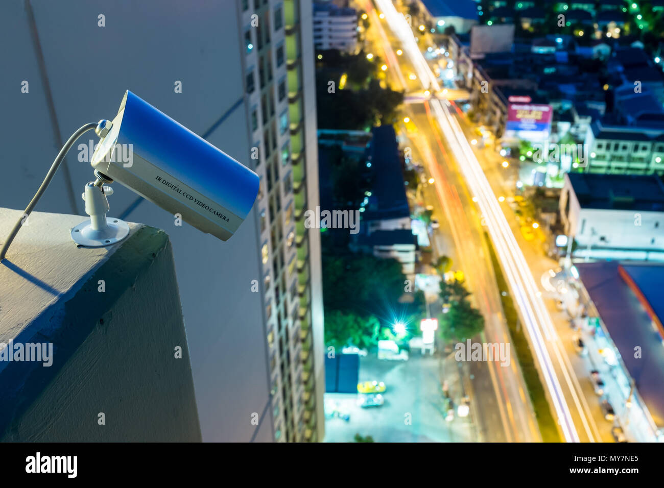 Cctv camera night hi-res stock photography and images - Alamy