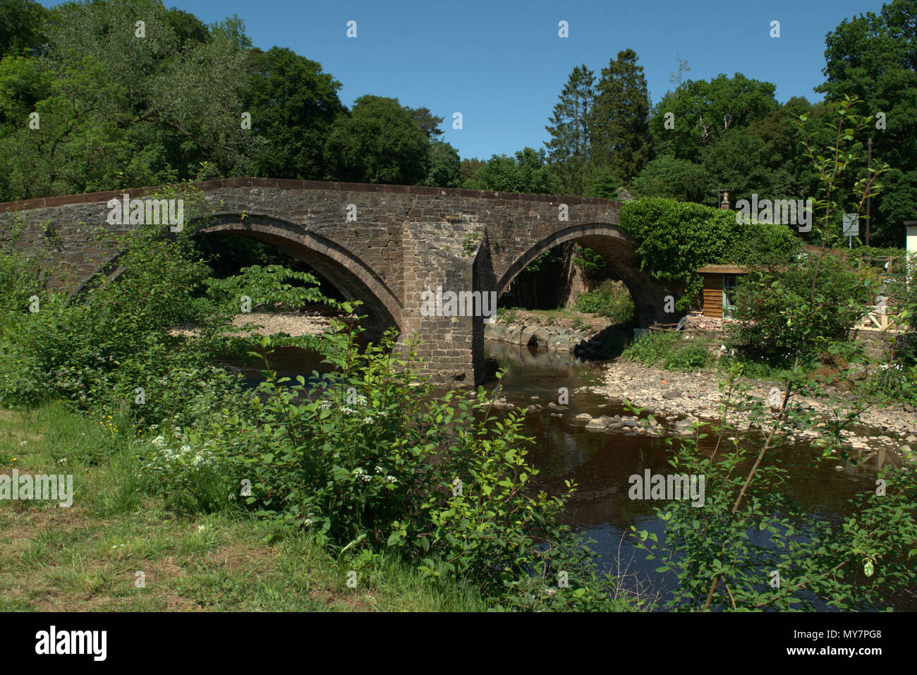Arched bridge over the River Ayr at Sorn, Ayrshire, Scotland Stock ...