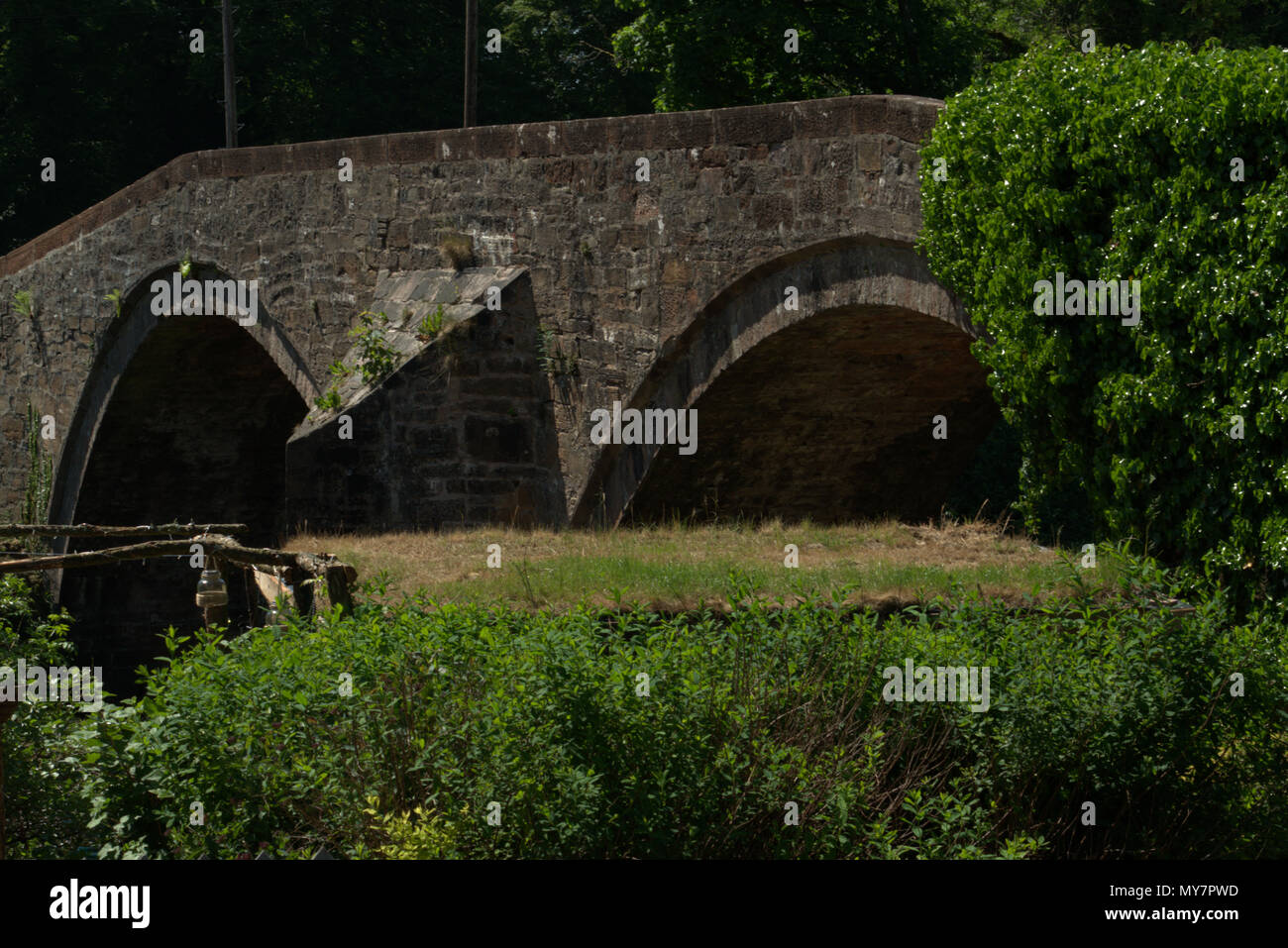 Arched bridge over the River Ayr at Sorn, Ayrshire, Scotland Stock ...