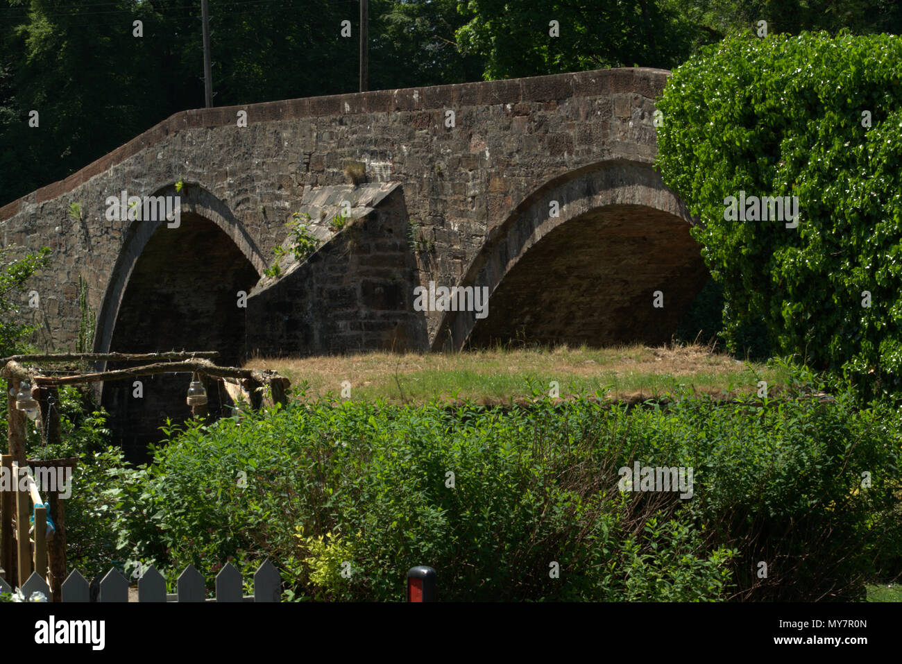 Arched bridge over the River Ayr at Sorn, Ayrshire, Scotland Stock ...