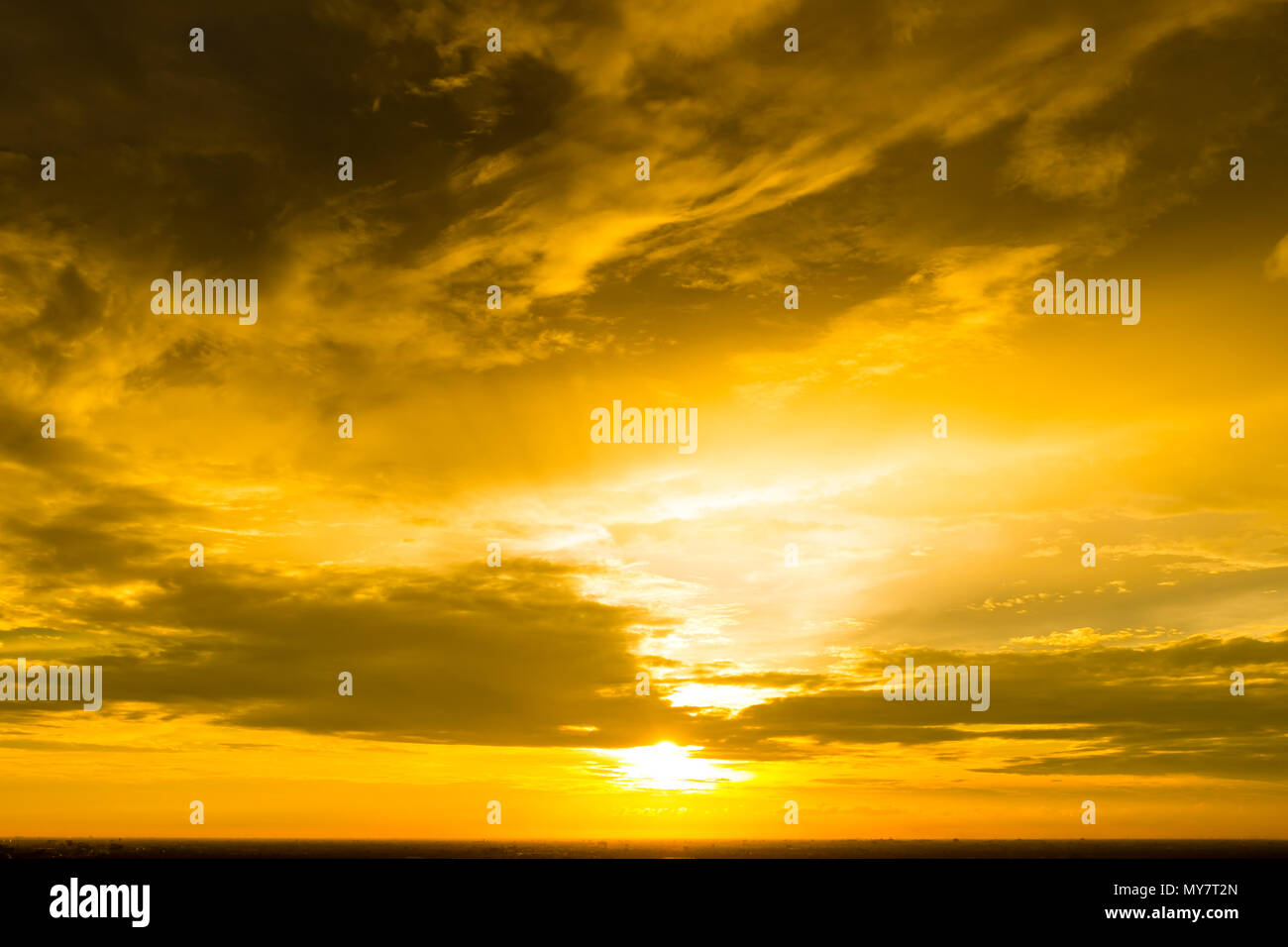 Beautiful sunset sky at golden time Stock Photo - Alamy