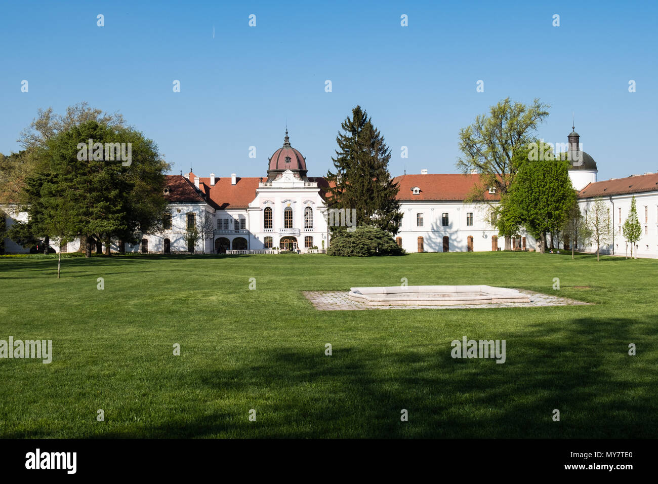 Baroque castle godollo hi-res stock photography and images - Alamy