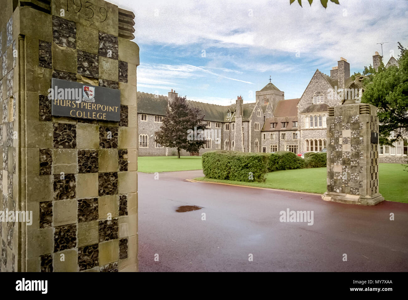 Hurstpierpoint college hi-res stock photography and images - Alamy
