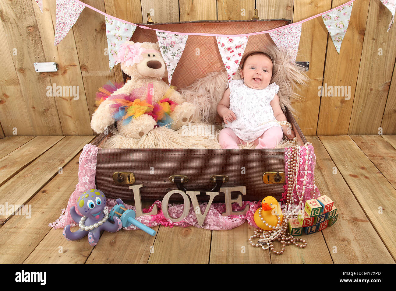 Baby case hi-res stock photography and images - Alamy