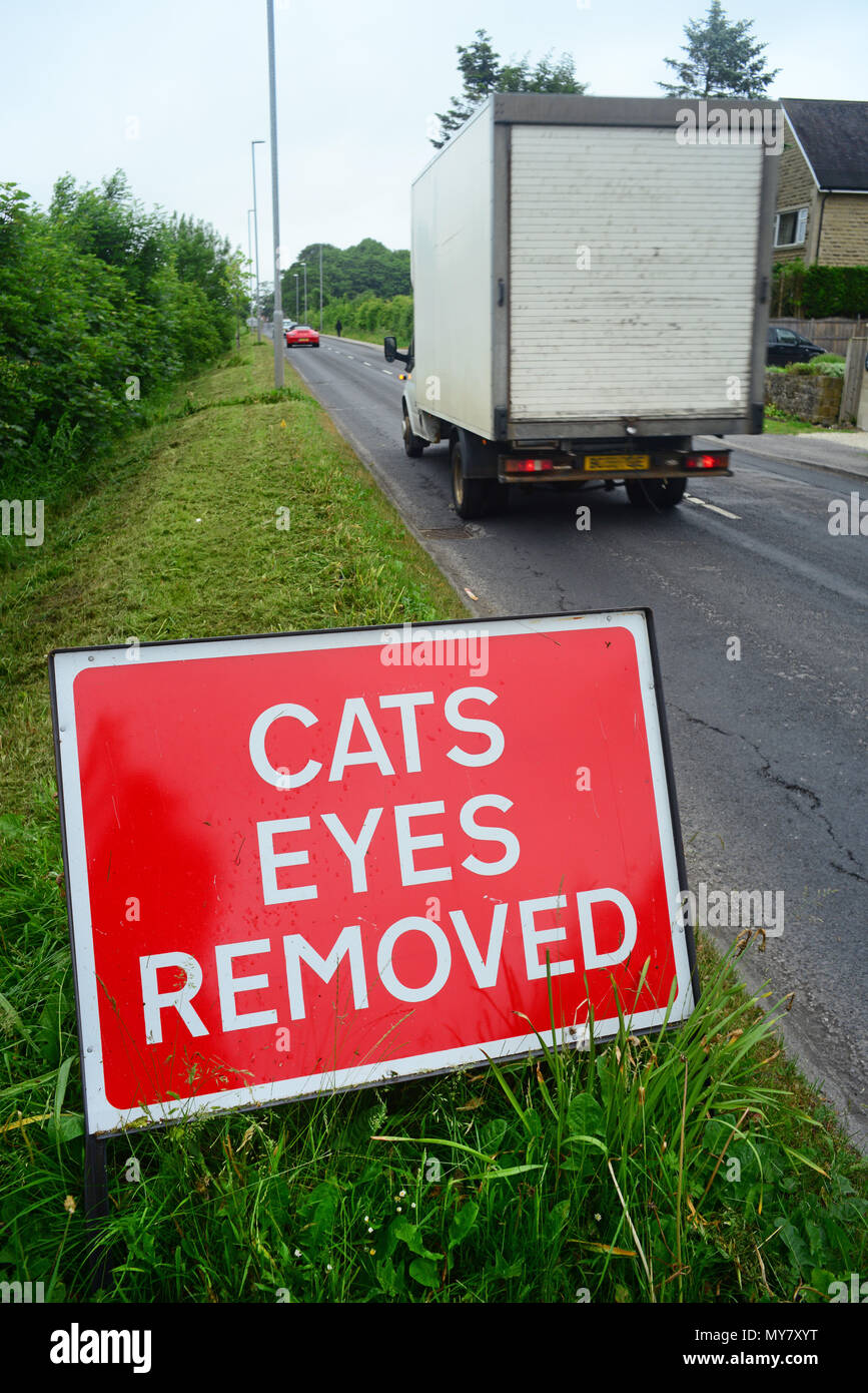 Eyes on the road hi-res stock photography and images - Alamy