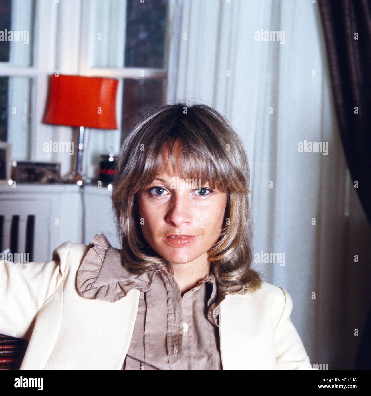 Prinzessin Angela von Hohenzollern nach der Scheidung von Prinz ...