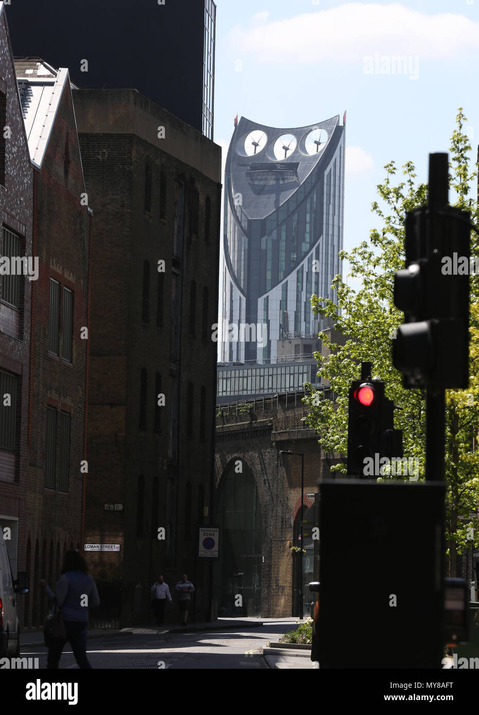 Strata tower in elephant castle hi-res stock photography and images - Alamy