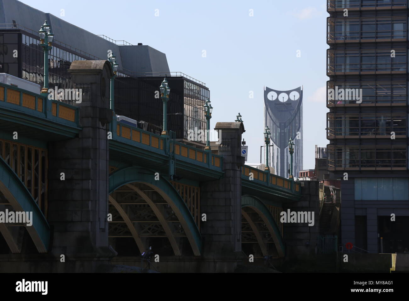 Strata tower in elephant castle hi-res stock photography and images - Alamy