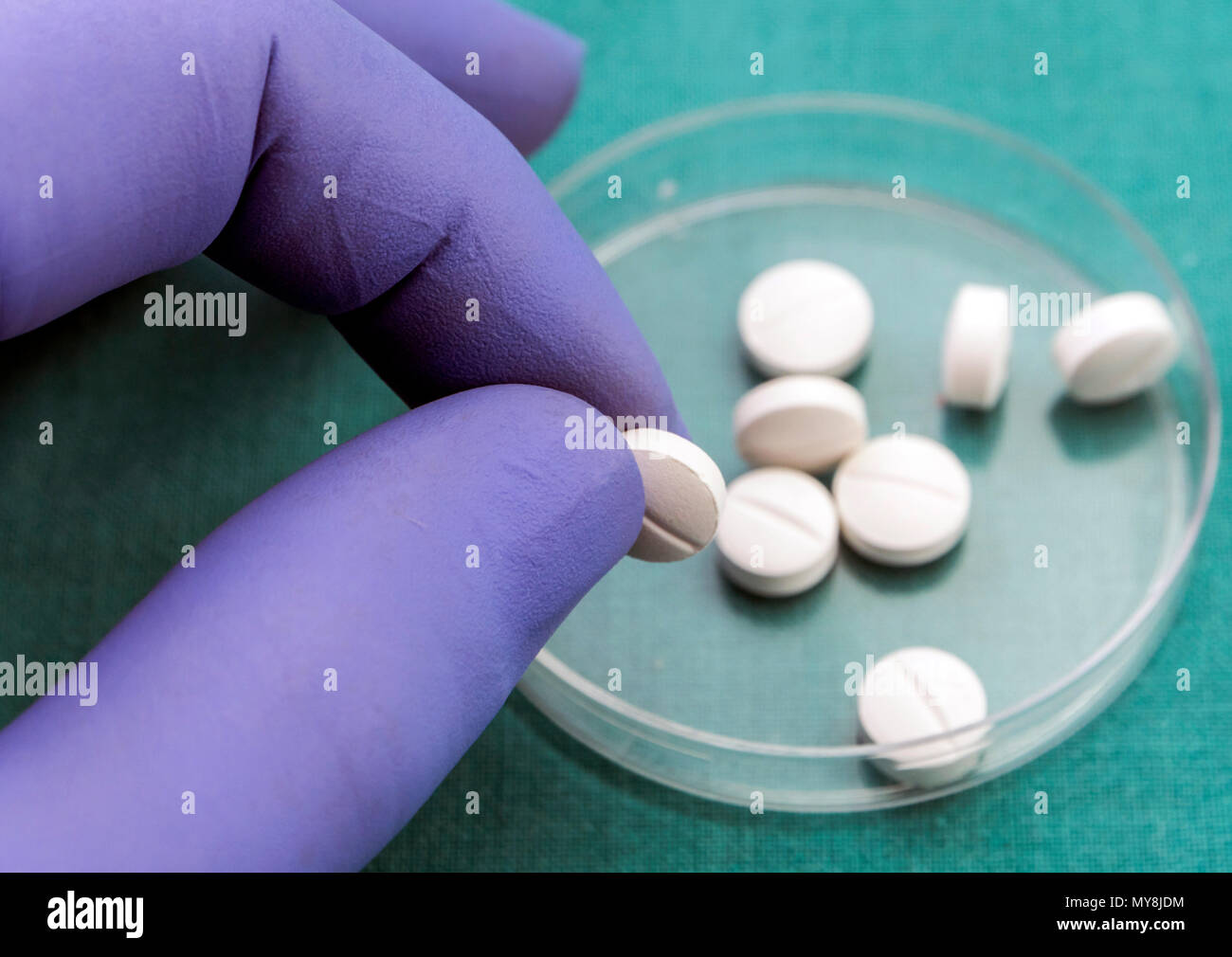 Nurse preparing medication in a hospital, conceptual image Stock Photo ...