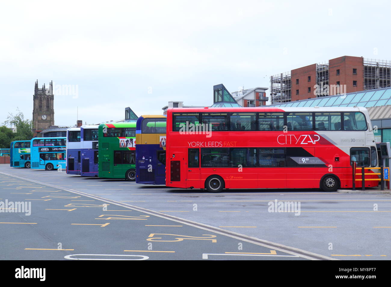 Leeds Bus Station Stock Photo - Alamy