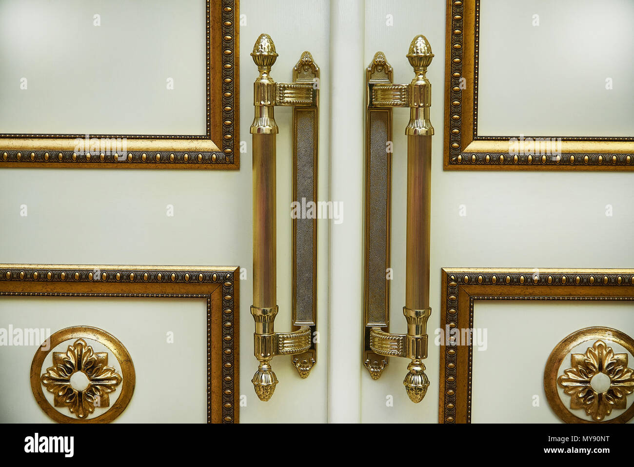 Golden door handle lock white hi-res stock photography and images - Alamy