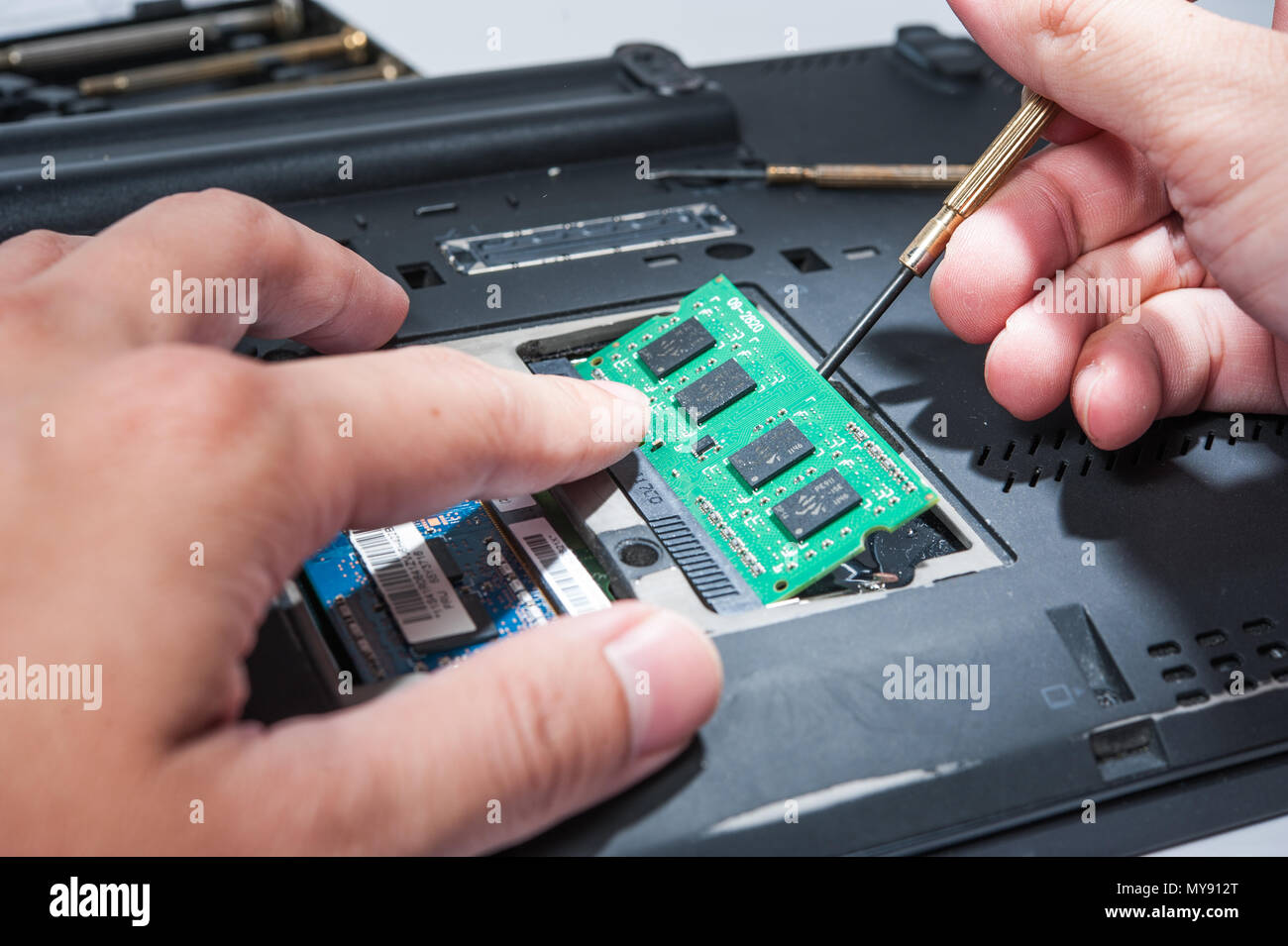 Self install RAM circuit in computer labtop Stock Photo - Alamy