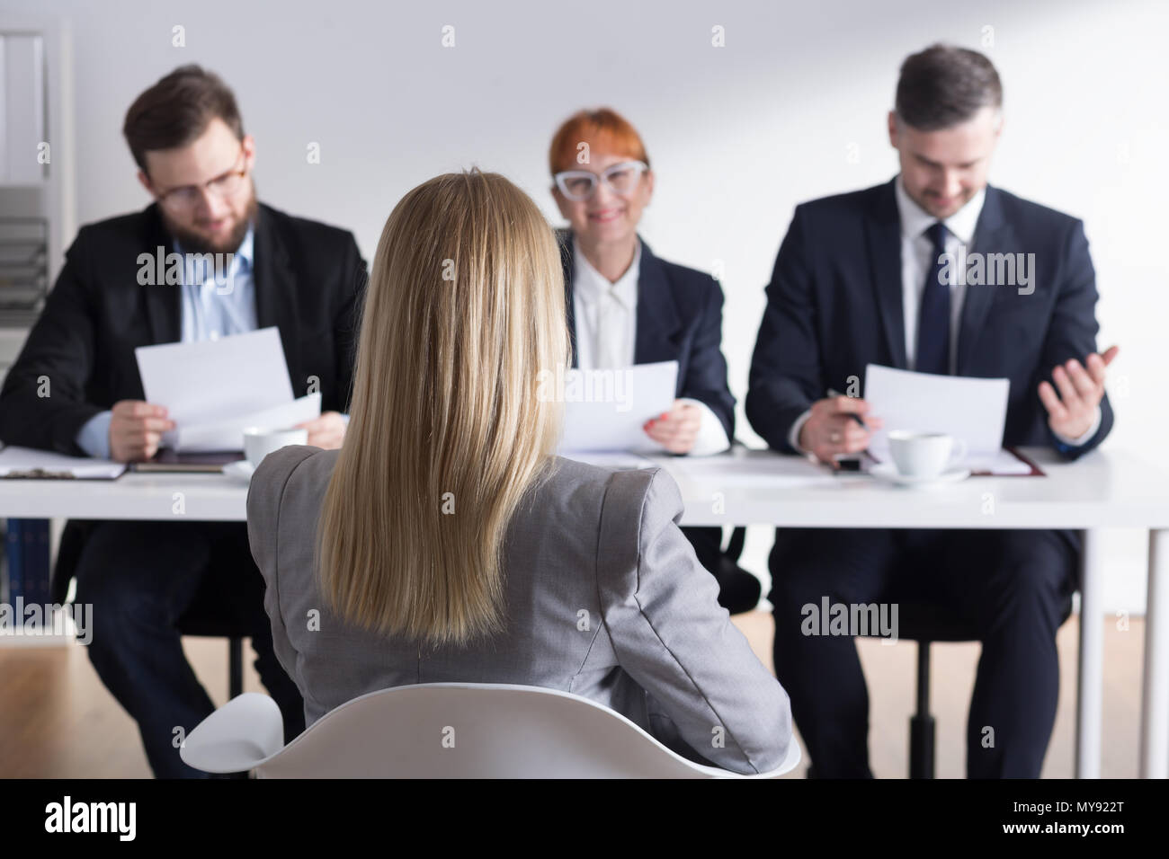 Woman cv job application hi-res stock photography and images - Alamy