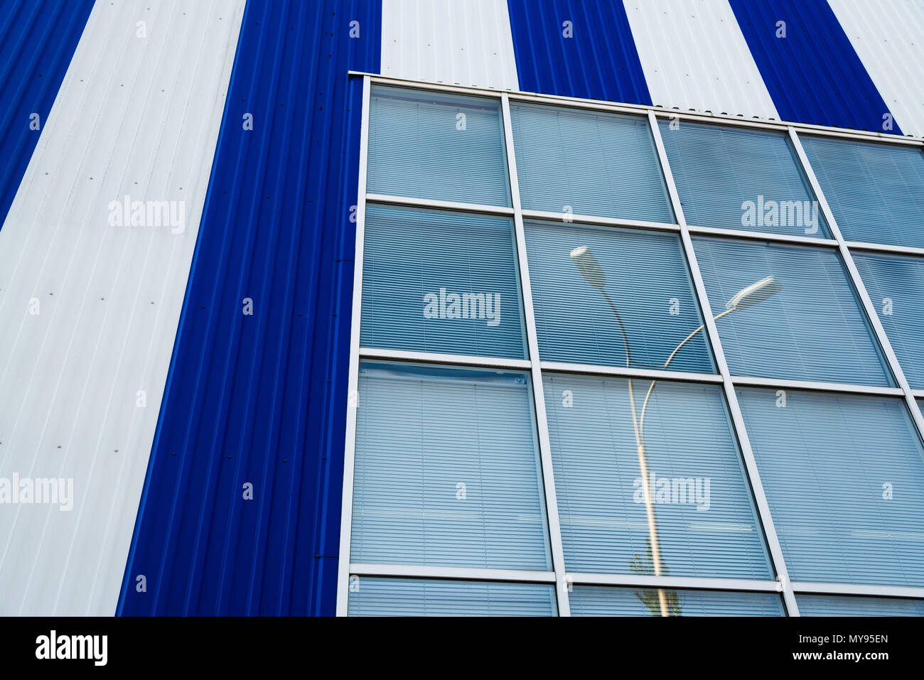 Strip office building hi-res stock photography and images - Alamy