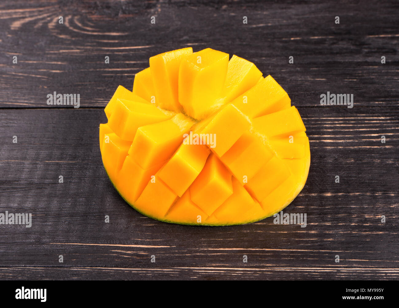 Half mango hi-res stock photography and images - Alamy