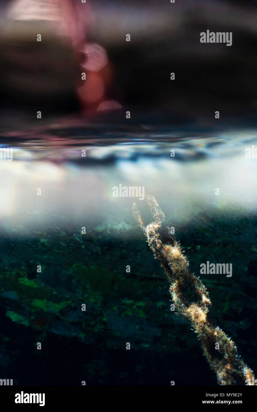Chain underwater hi-res stock photography and images - Alamy