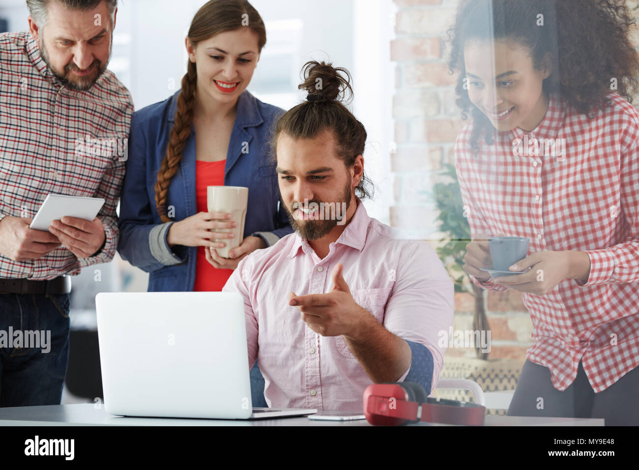 Workers of advertising agency working on new campaign Stock Photo - Alamy