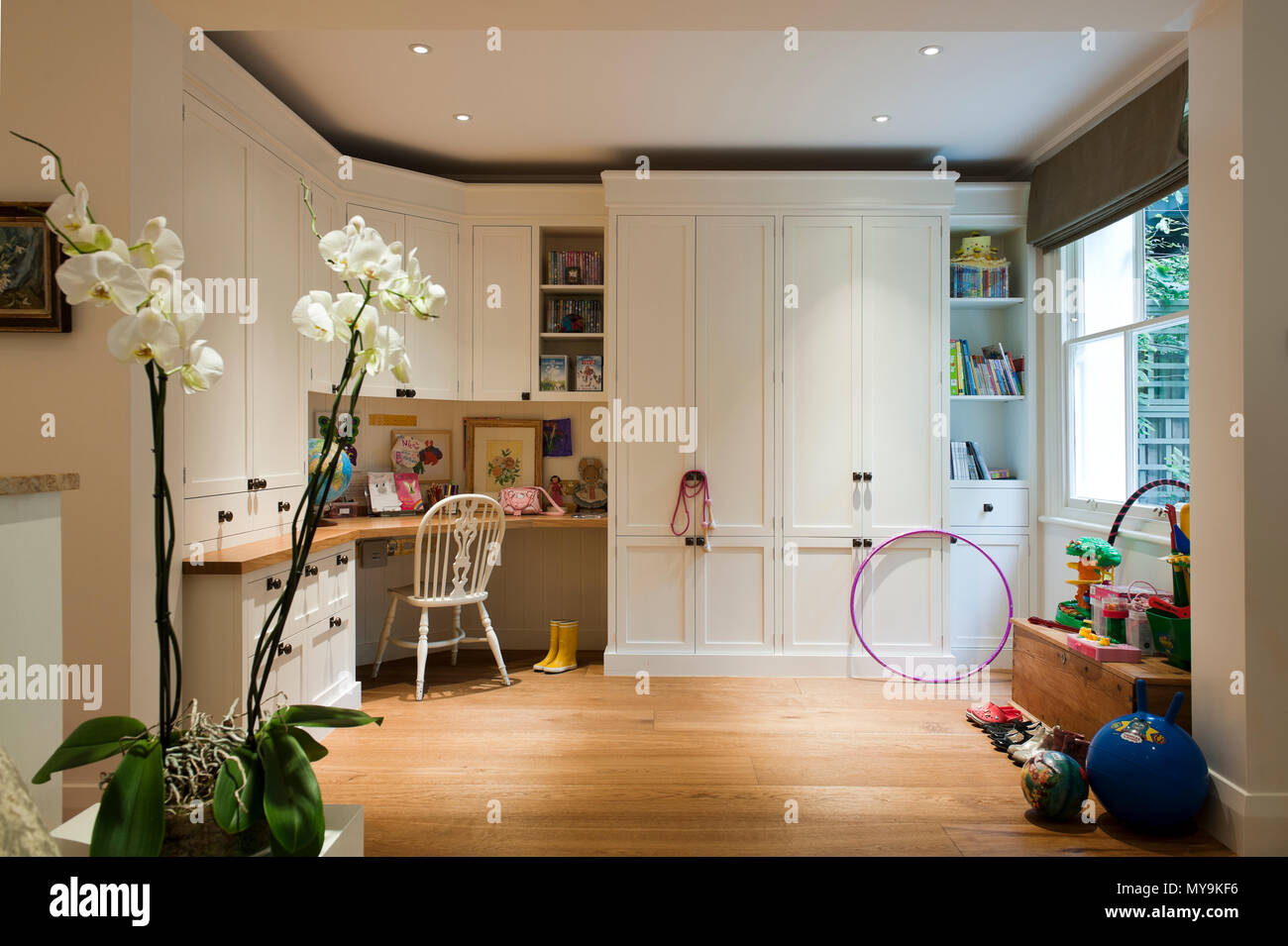 Units colors hi-res stock photography and images - Alamy