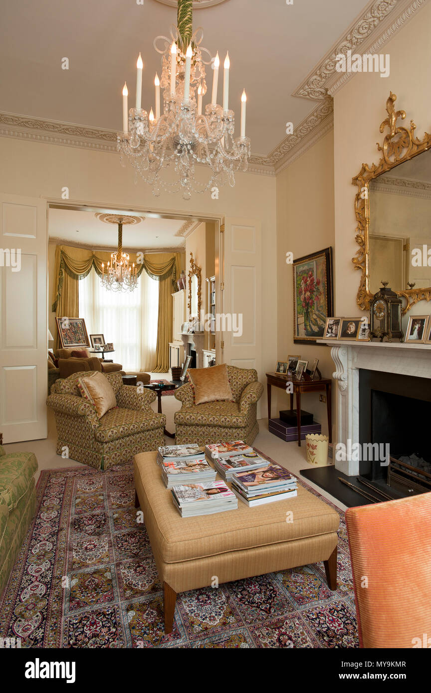 Edwardian living room with chandelier Stock Photo - Alamy