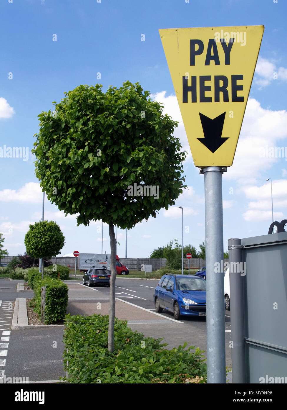 Car park signage Stock Photo - Alamy