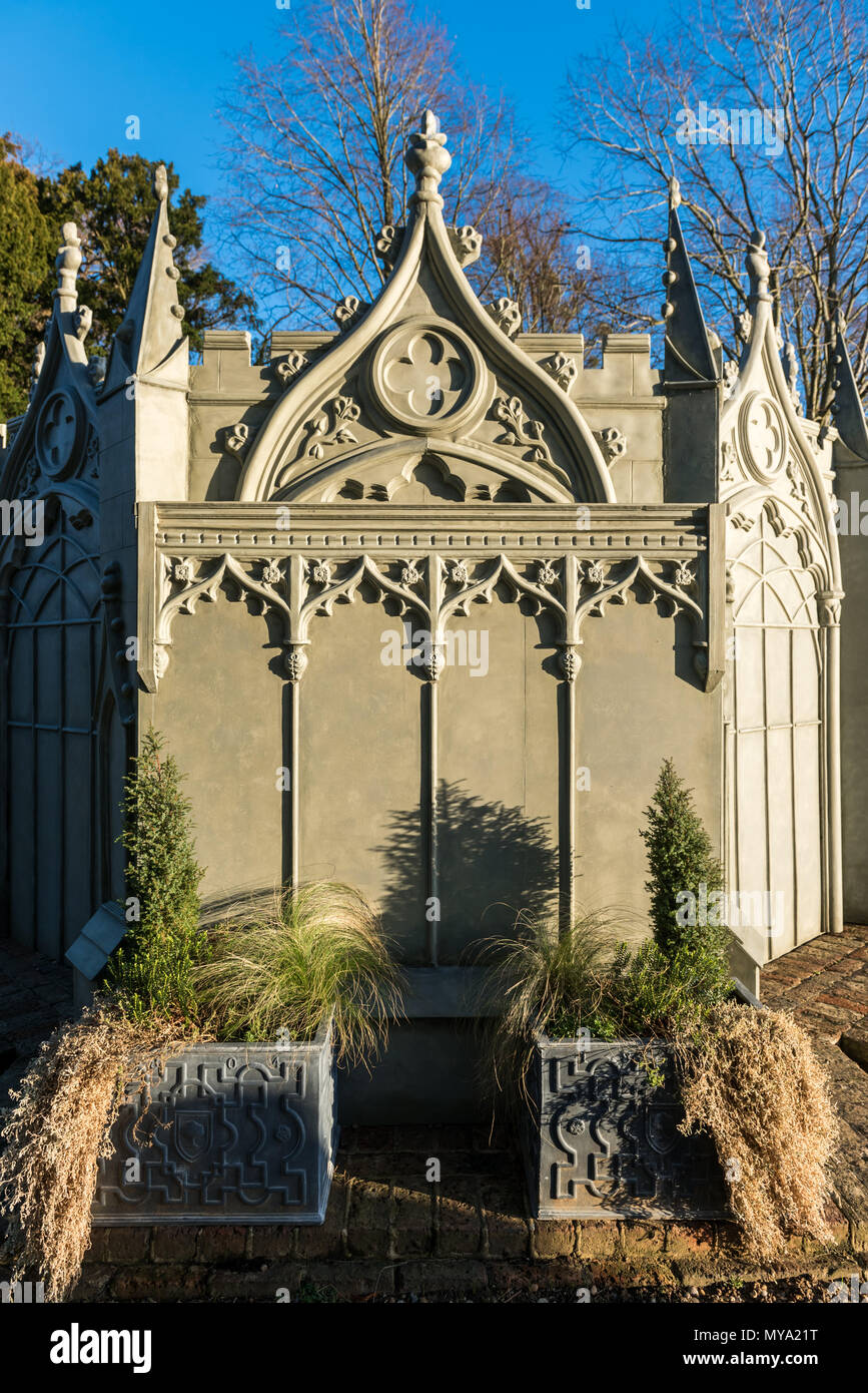 Claremont Landscape Gardens, Surrey Stock Photo - Alamy