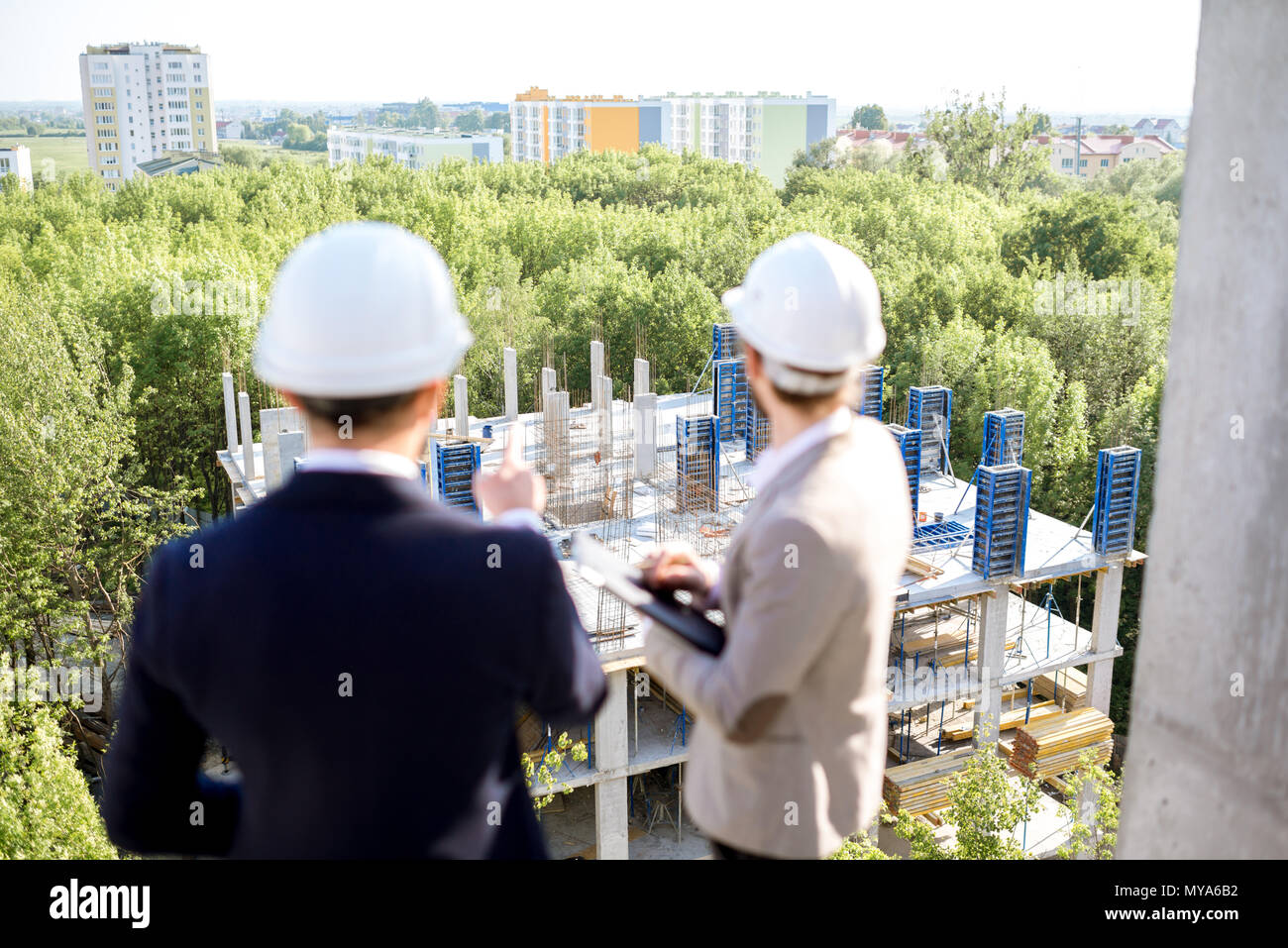 Supervising process hi-res stock photography and images - Alamy