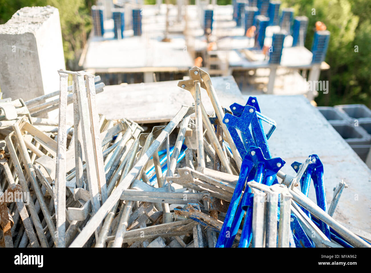 Metal fastening for concrete formwork Stock Photo - Alamy