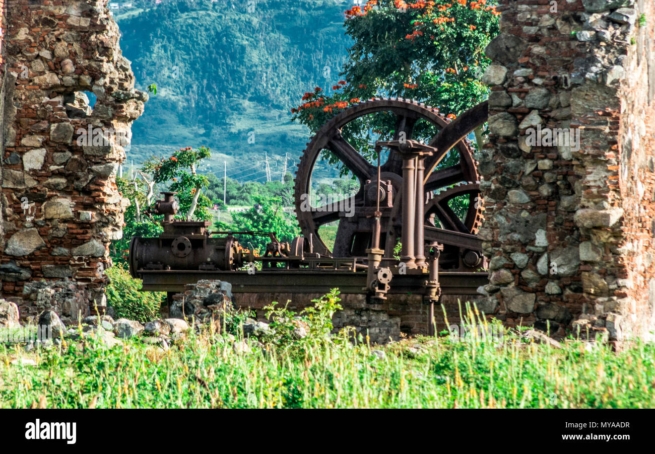 Old machinery hi-res stock photography and images - Alamy